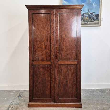 HALL CUPBOARD. Furniture - Cupboards, Cabinets & Shelves - Auctionet