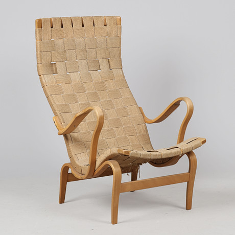 BRUNO MATHSSON. Sillón «Pernilla 2", madera moldeada de haya y tela de ...