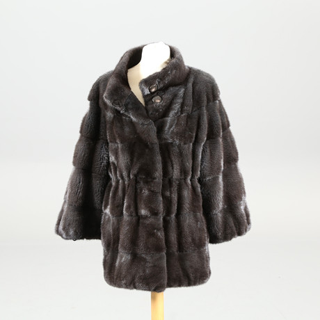 ALEX PETERSEN. Women's jacket of Burgundy mink, size. ! 40. Vintage ...