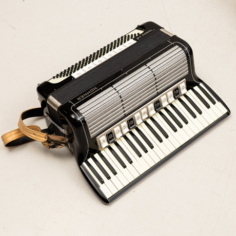 DRAGSPEL, Hohner, Tango VM, 1900-tal. Samlarföremål - Musikinstrument ...
