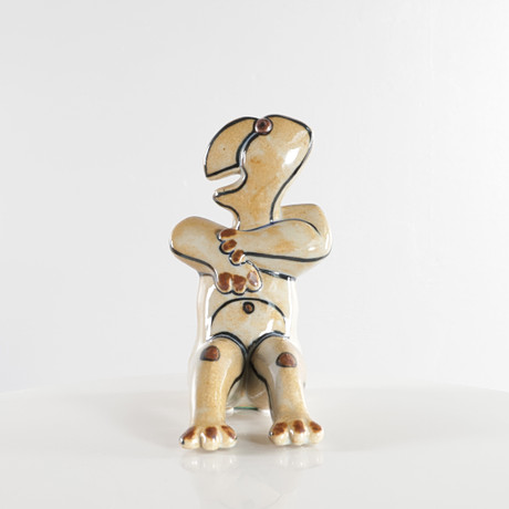 STEN LYKKE MADSEN (F. KØBENHAVN 1937). Figura surrealista de gres ...