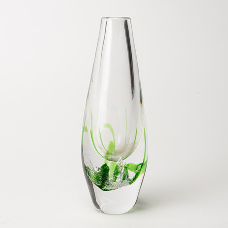 VICKE LINDSTRAND. A glass vase with underarm, from the series “Tongs ...