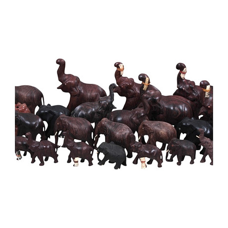 A set of 26 wooden Elephants figurines, 20th century. Miscellaneous ...