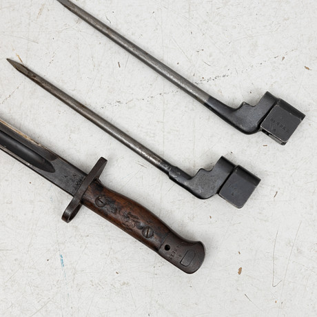 3 BAYONETS, No. 4 MKII and England, First and Second World War. Weapons ...