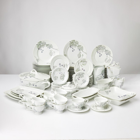 ROSENTHAL, “Maria Blackberry”, 98dlr tableware, 20th century. Ceramics ...