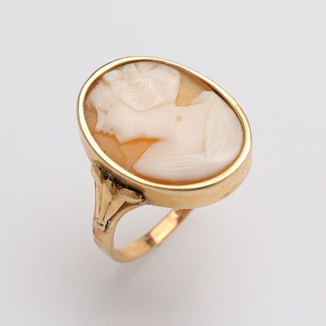 CHAMBER RING, 18K GOLD, TOTAL WEIGHT 4,1 GRAM. Jewellery & Gemstones ...