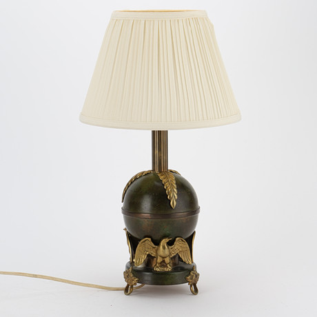 An Art Deco table lamp, first part of the 20th century. Lighting ...