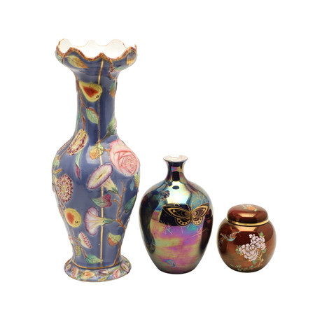 CROWN DEVON LUSTRE JAR & OTHER ITEMS. Ceramics & Porcelain - European ...