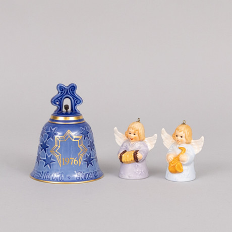 A set of three porcelain Christmas bells, Bing & Gröndahl and Goebel ...