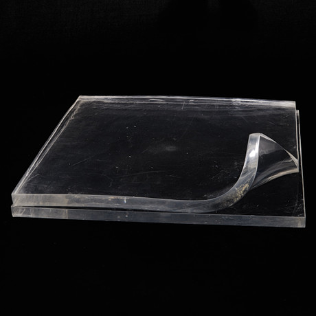 JAN NALIWAJKO. “Curious”, signed J Naliwajko, plastic glass. Art ...