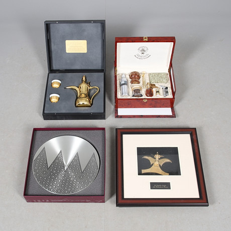 A QUANTITY OF MIDDLE EASTERN ASSORTED ITEMS AND OTHERS. Miscellaneous ...