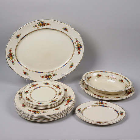 A TITIAN WARE DINNERWARE SET, Adams, England, 14 pieces. Ceramics ...
