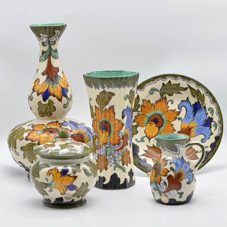 ROYAL GOUDA ROYAL, “LOGARI”, SET OF 5 PIECES, EARTHENWARE, HAND PAINTED ...