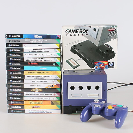 GAME CONSOLE, Gamecube, gameboy player and 17 games. Miscellaneous ...