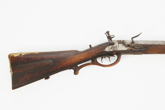 FLINT LOCK BOUNCER, probably Bohemian, 18th century, barrel marked ...