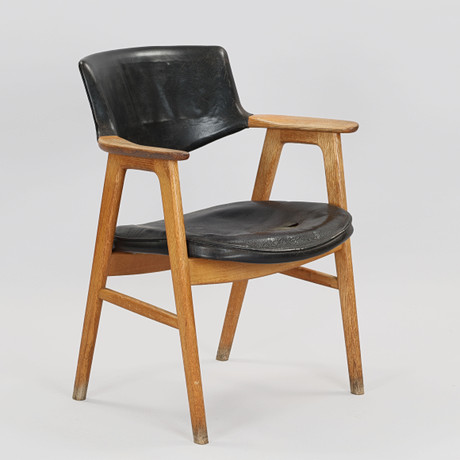 ERIK KIRKEGAARD. Armchair frame of oak, seat and back upholstered in ...