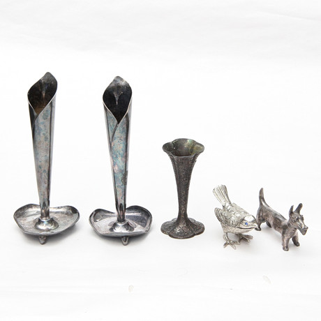 METAL OBJECTS, 5 pieces, including butter knife dog. Silver & Metals ...