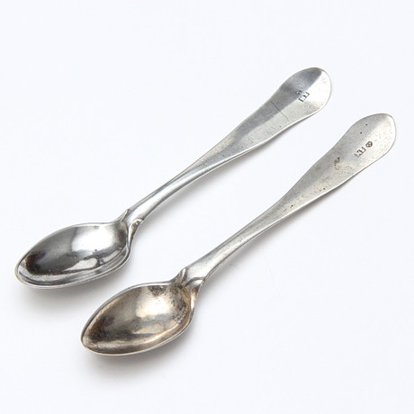 Two silver tea spoons, 19th century. Silver & Metals - Silver - Auctionet