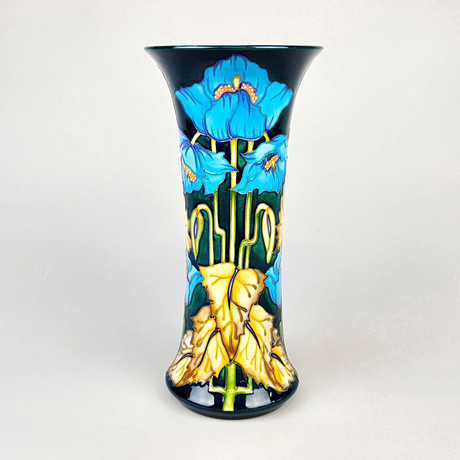MOORCROFT POTTERY BLUE RHAPSODY VASE. Ceramics & Porcelain - European ...