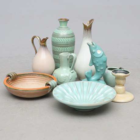 A set of 9 different ceramics, including Bo faience, Üebelacker and ...