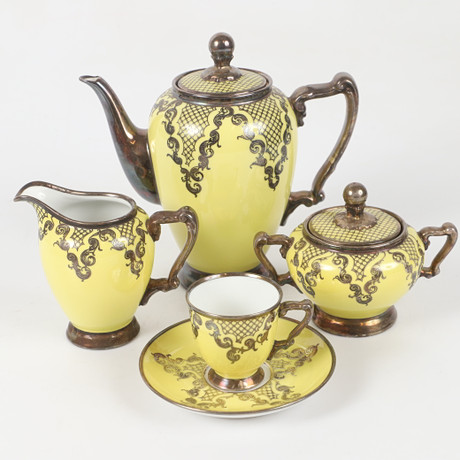 A set of 15 pieces, “Christine”, porcelain, Heinrich, Germany. Ceramics ...