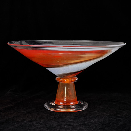 KJELL ENGMAN. Schale auf einem Glasfuß, Kosta Boda, 1900/2000er Jahre ...