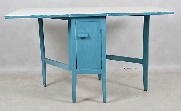 FLAP TABLE, with drawers, 1900s. Furniture - Tables - Auctionet