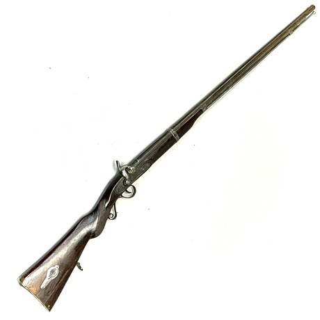 EARLY PERCUSSION RIFLE. Weapons & Militaria - Guns & Rifles - Auctionet