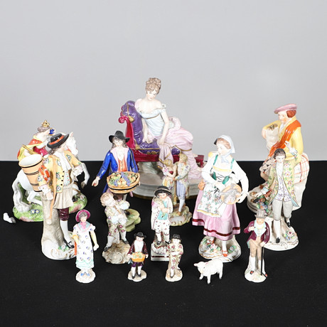 SELECTION OF PORCELAIN FIGURES BY VARIOUS MAKERS. Ceramics & Porcelain ...