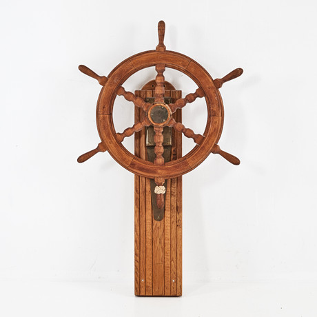 SHIP STEERING WHEEL, oak, modern manufacture, metal plaque with text ...
