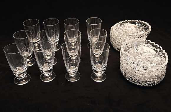 PLATES and GLASS, 20 pieces, 1900s. Glass - Tableware - Auctionet