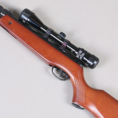 LUFTGEVÄR, modell "Magnum 2000", Gamo, 1900-talets sista kvartal. Vapen ...