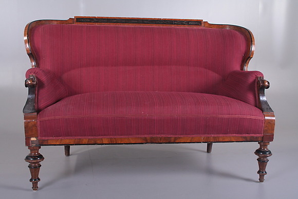 SOFA, Renaissance style, end of the 19th century. Furniture - Sofas ...