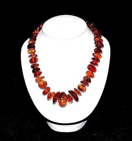 COLLIER, doserad bärnsten, från La Toca gruva Dominikanska Republiken ...