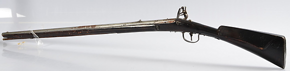 FLINT LOCK RIFLE, hunting, 1780s/90s. Weapons & Militaria - Guns ...