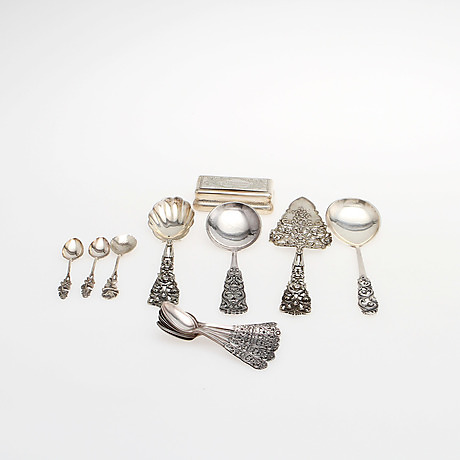 SILVER, 19 parts, weight 400 grams. Silver & Metals - Silver - Auctionet