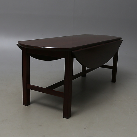 COFFEE TABLE with flaps, so-called "Hunting Table", English style ...