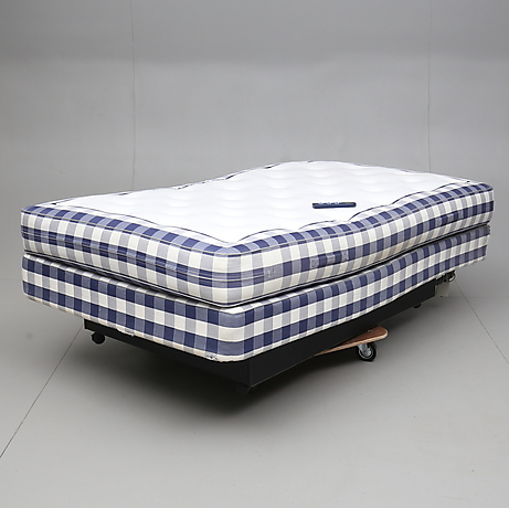 SÄNG, Hästens, 2000-tal. Möbler - Övrigt - Auctionet