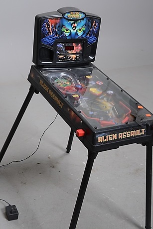 FLIPPERSPEL, BARNMODELL ALLIEN ASSAULT. Leksaker - Auctionet