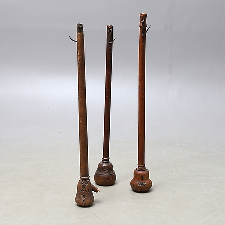 BESMAN, 3 st, trä, 1700-tal. Allmoge - Verktyg & Redskap - Auctionet