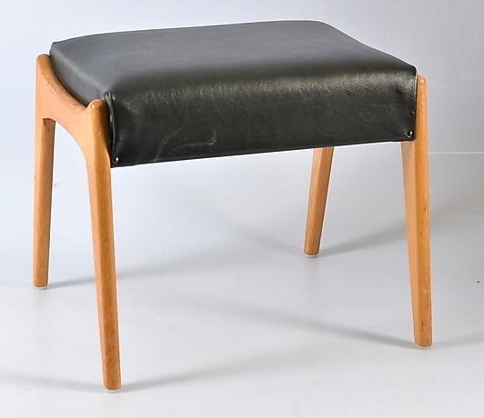 PALL, ek/svart galon, 1950/60 tal. Möbler - Övrigt - Auctionet