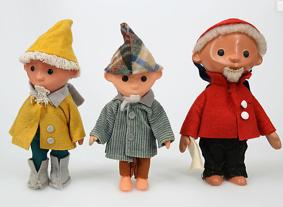 DOLLS, "John Blund", 3 pieces, 1970s. Toys - Auctionet