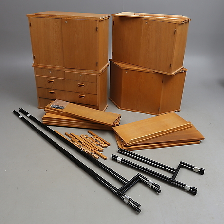 HYLLSYSTEM, ek, 1960-tal. Möbler - Skåp & Hyllor - Auctionet