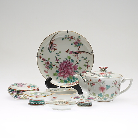 PORCELAIN OBJECTS, 7 pcs, porcelain, China, 19th/20th century. Ceramics ...