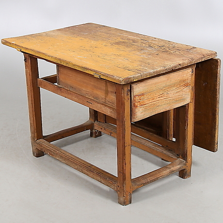 PATCH TABLE, folklore, 19th century. Furniture - Tables - Auctionet