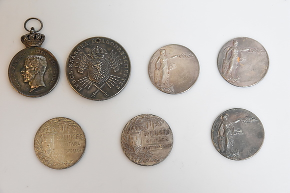 MILITARY MEDALS, MEMORIAL MEDAL 7 parts silver, weight 146 g. Coins ...