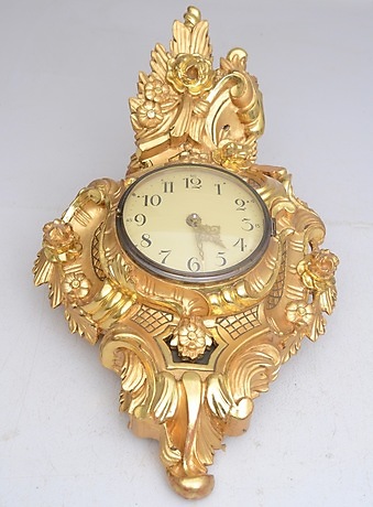WALL PENDULUM, rococo style. Clocks & Watches - Wall Clocks - Auctionet