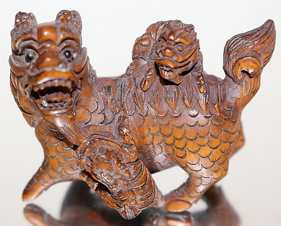 NETSUKE, signed, dragon kirin, signed gyoku family Kyoto, 1830-1850 ...