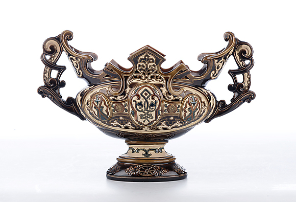 GERBING & STEPHAN. boat or jardiniere. Majolica around 1895 ...