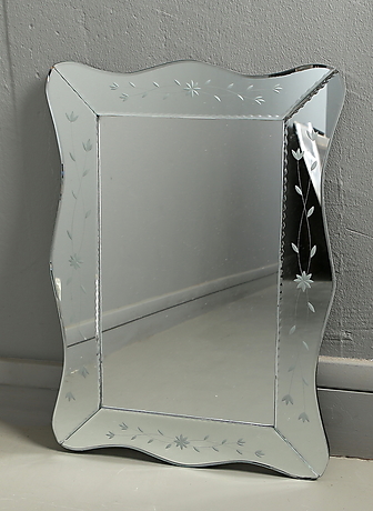 MIRROR, 2000s. Mirrors - Auctionet